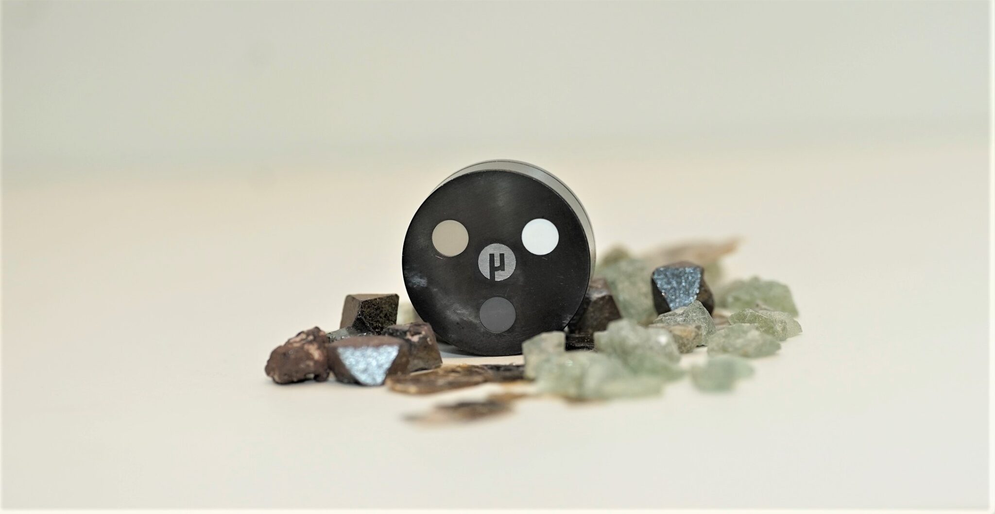 Magnetite certified reference material: MAKR-Nano-Pellet – MyStandards ...